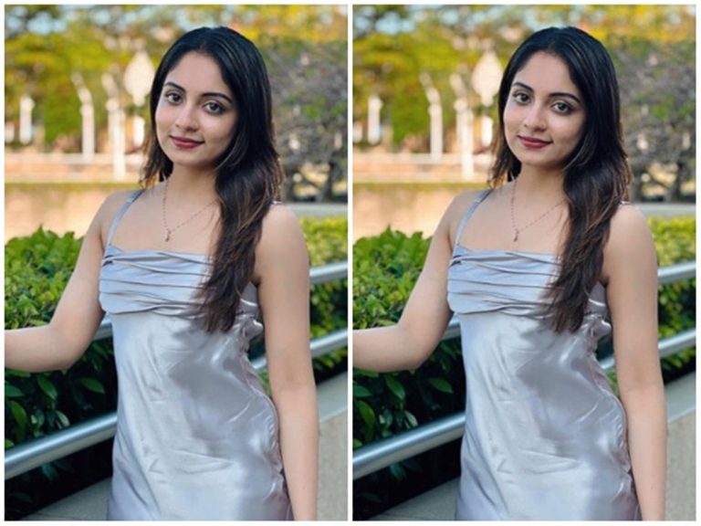 ഹോട്ട് ലുക്കില്‍ ഇഷാനി - Screenima