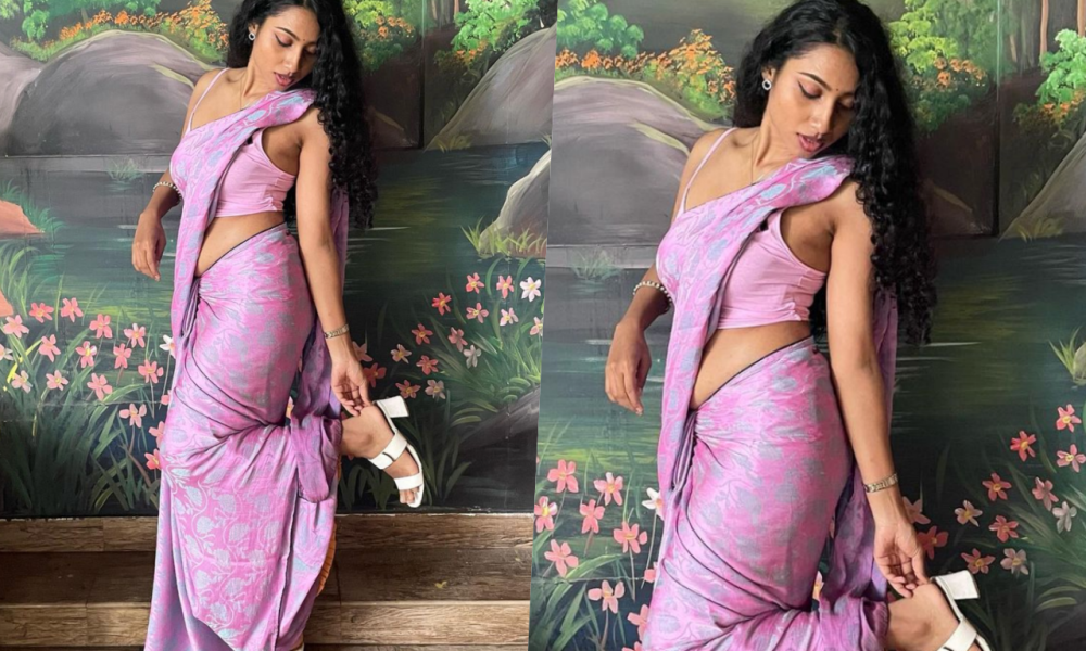 സാരിയിൽ സെക്സി ലുക്കിൽ അഞ്ജന മോഹൻ - Screenima