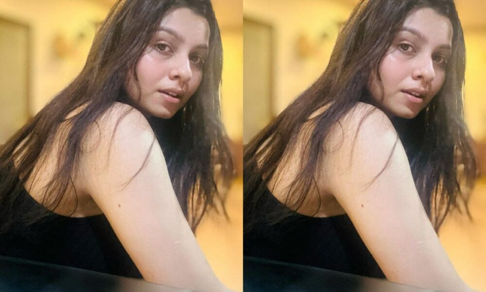 കിടിലന്‍ ചിത്രങ്ങളുമായി നിരഞ്ജന - Screenima